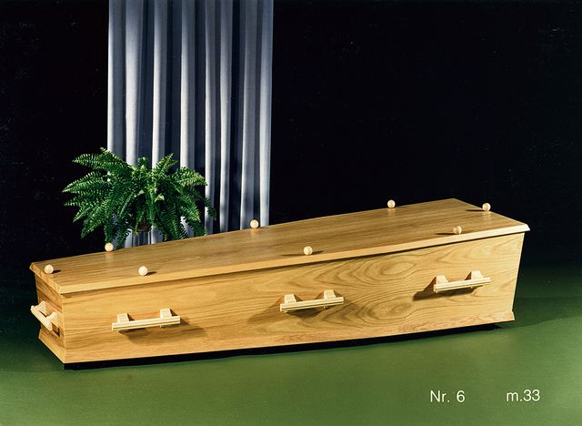 De doodskist van zijn beste kant - NRC