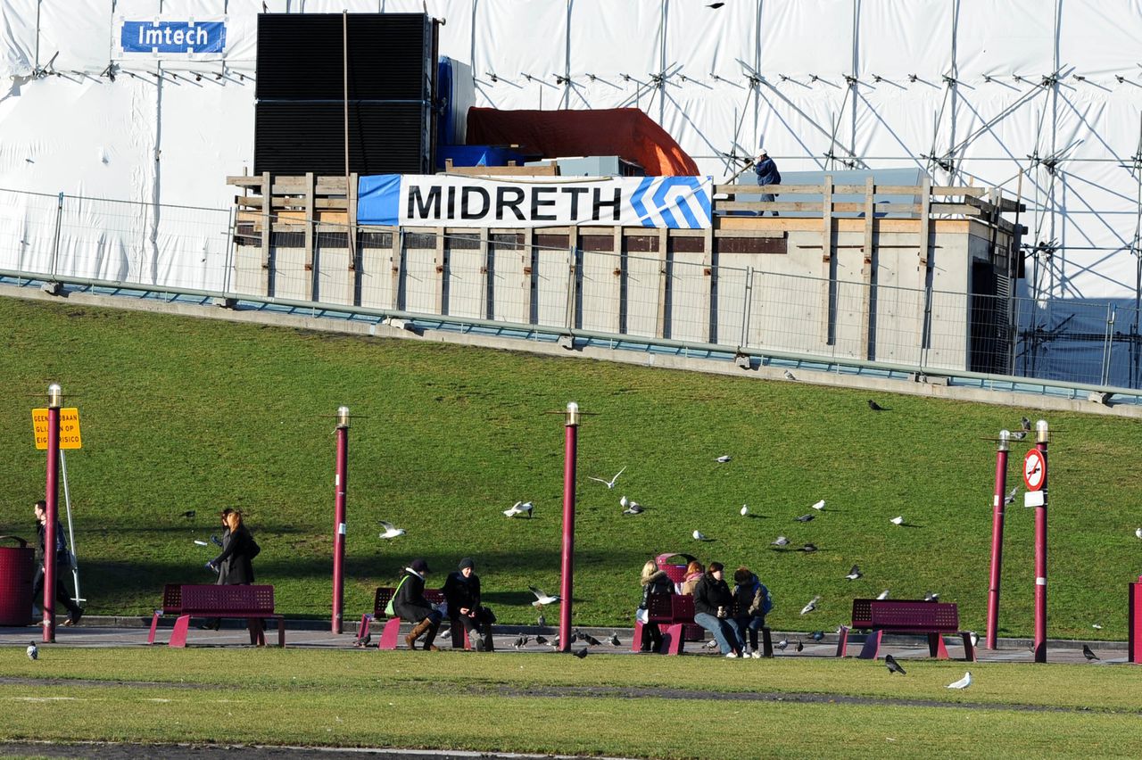 Rabobank behandelde noodlijdend bouwbedrijf onrechtmatig - NRC