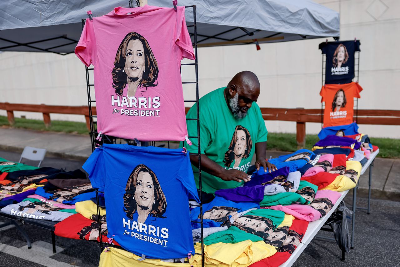 Kamala Harris’ optreden bij het debat met Trump werd geprezen. Schiet ...