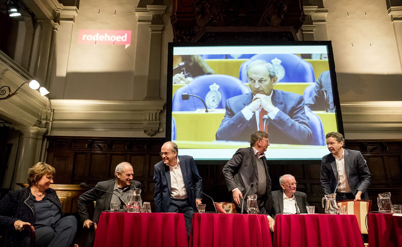 Van verdeeldheid is niets te merken op PvdA-bijeenkomst - NRC