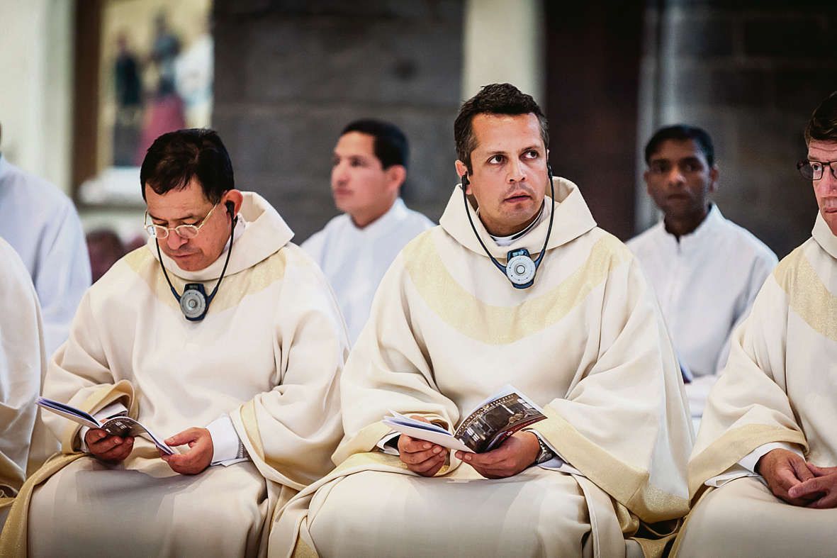 Katholiek Priesterschap Katholieke Priester Ordination Religieuze