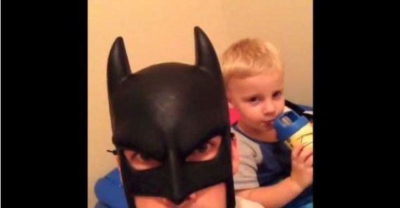 BatDad-compilatie gaat viral in paar dagen - al 5 miljoen hits - NRC