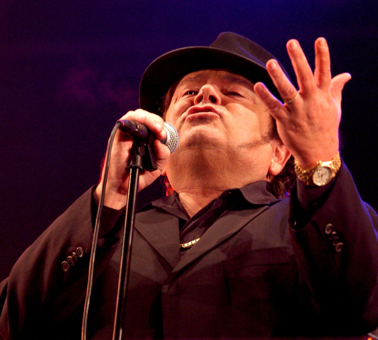 André Hazes en het goede feestlied - NRC