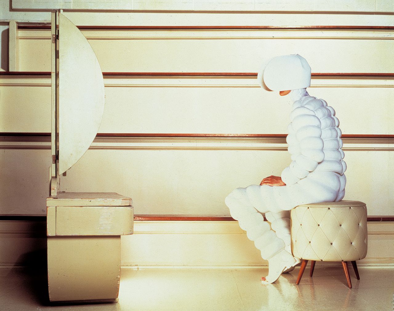 Beautiful People leert ons kijken - NRC