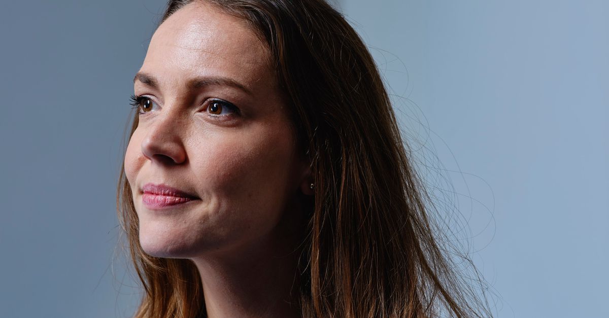 VVD-Kamerlid Bente Becker: ‘Je moet je plek in Nederland verdienen’ - NRC