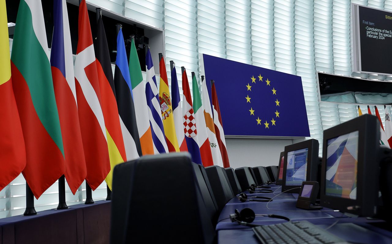 Het nieuwe EU-parlement is groter, mannelijker en rechtser - NRC