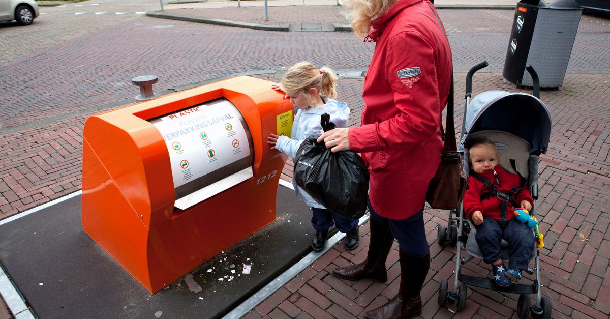 Afvalstoffenheffing stijgt voor het eerst in tien jaar - NRC