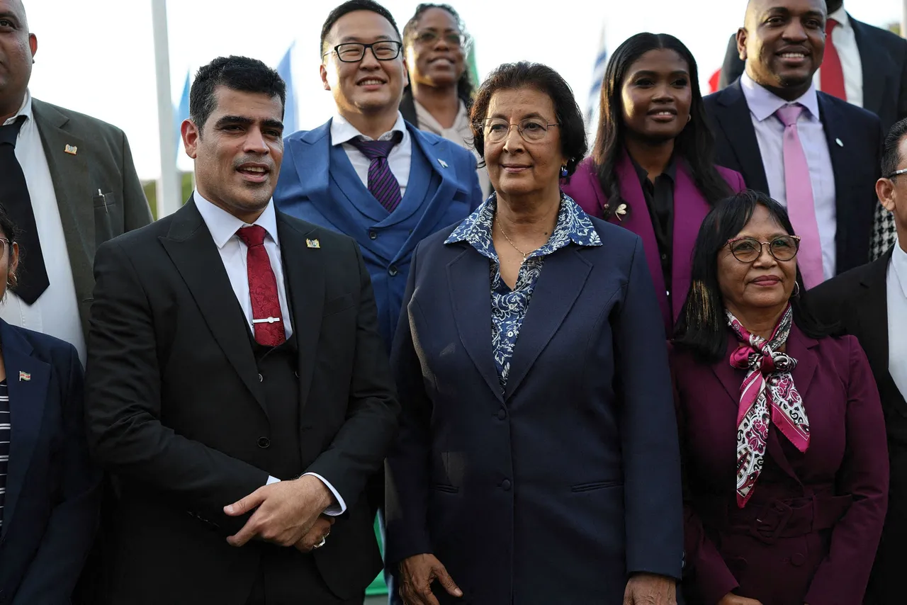 Jennifer Simons eerste vrouwelijke president van Suriname - NRC
