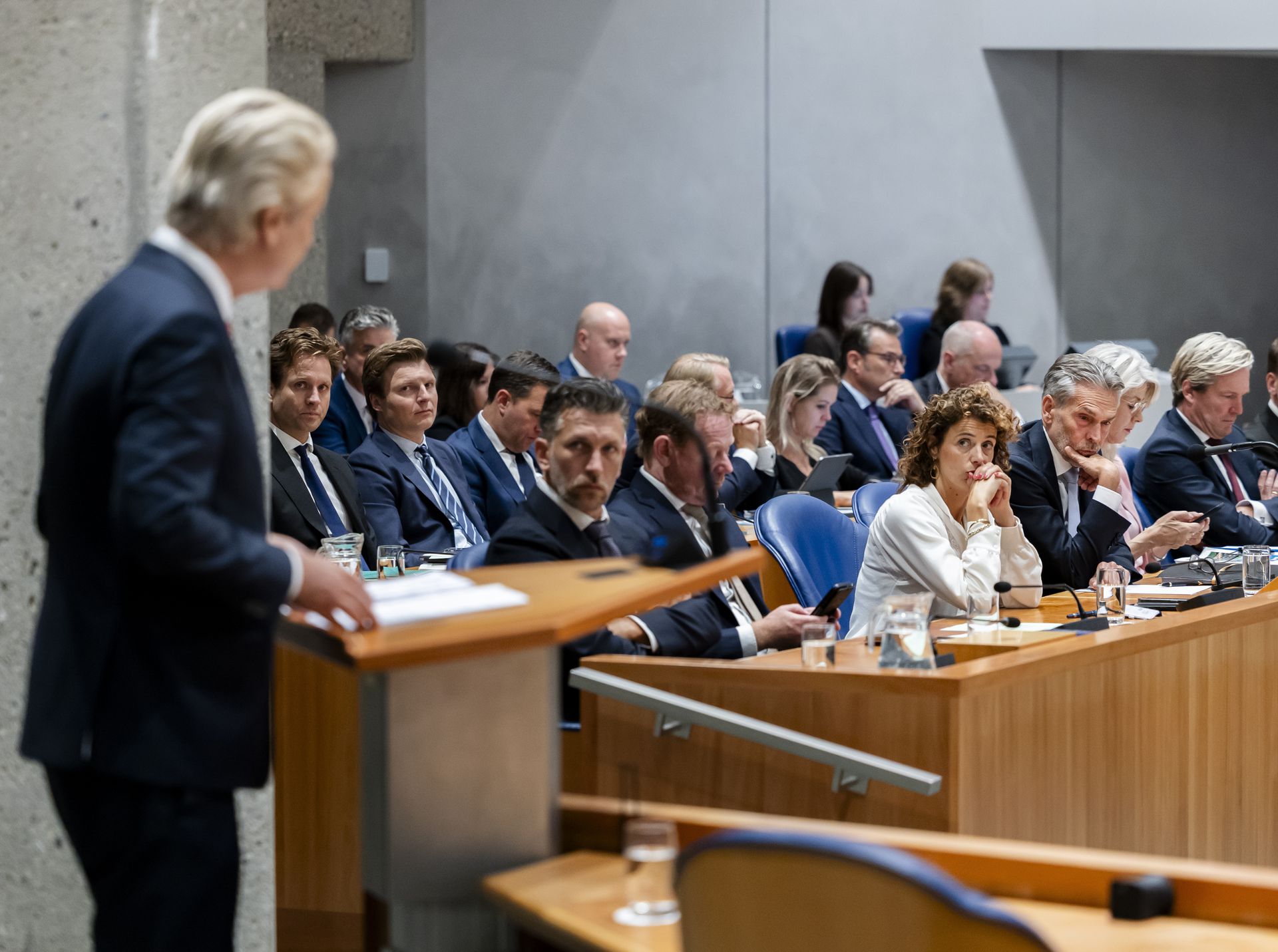 Tijdens de Algemene Politieke Beschouwingen laten middenpartijen zien: er valt wat te kiezen - NRC