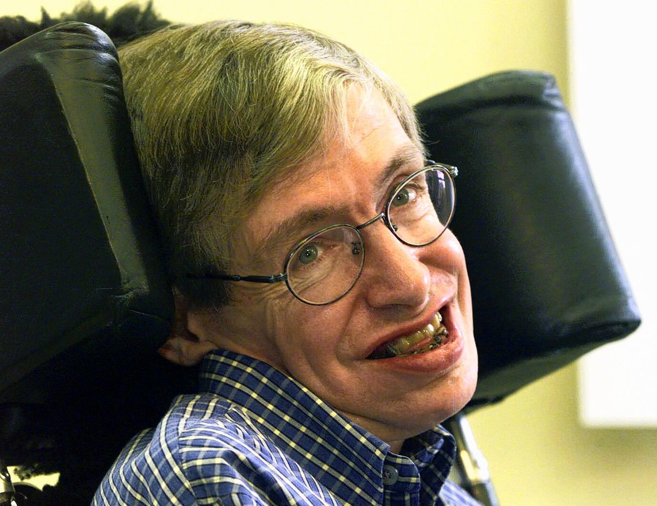 Hawking volgens vier wetenschappers: ‘Hij bracht een glimlach op je ...