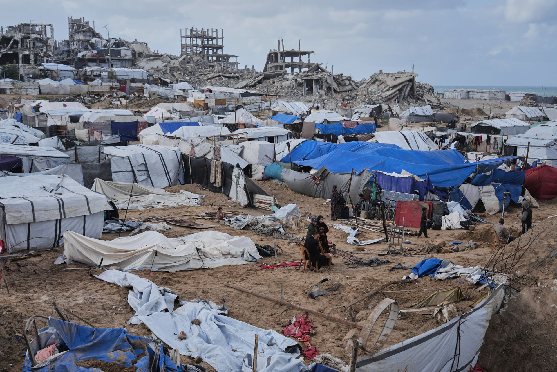 Israël doodt elf Palestijnen in Gaza, onder wie journalisten en ...