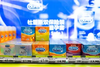 Durex blijkt gevoelig voor China’s nieuwe geboortebeleid - NRC