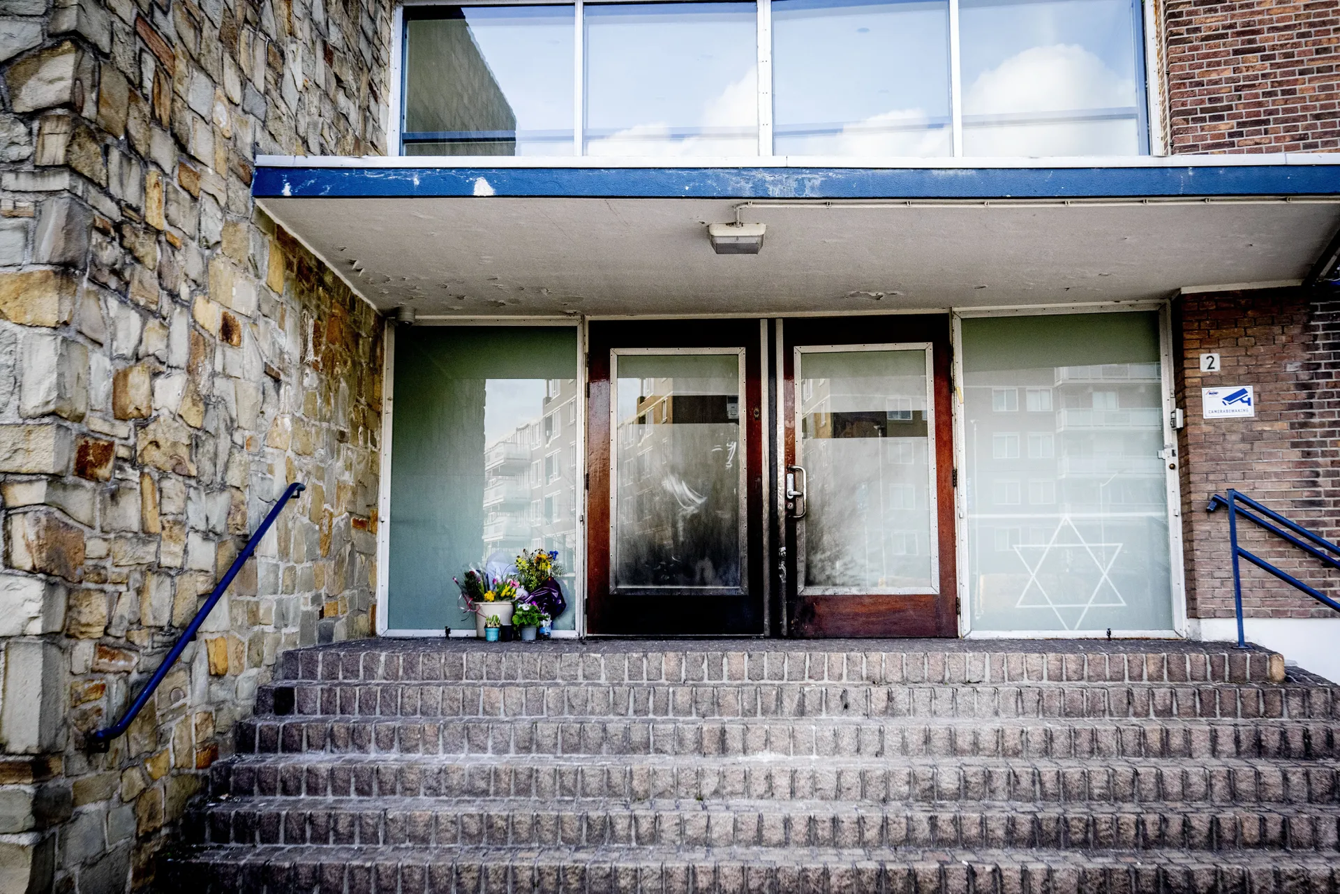 Hadden de verdachten van de aanslagen bij een Rotterdamse synagoge nu ...