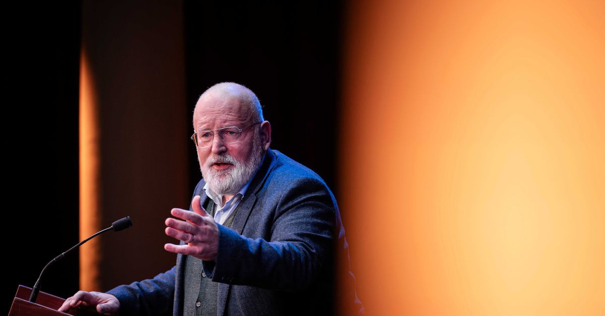 Frans Timmermans vreest uitholling rechtsstaat en bestaanszekerheid als ...