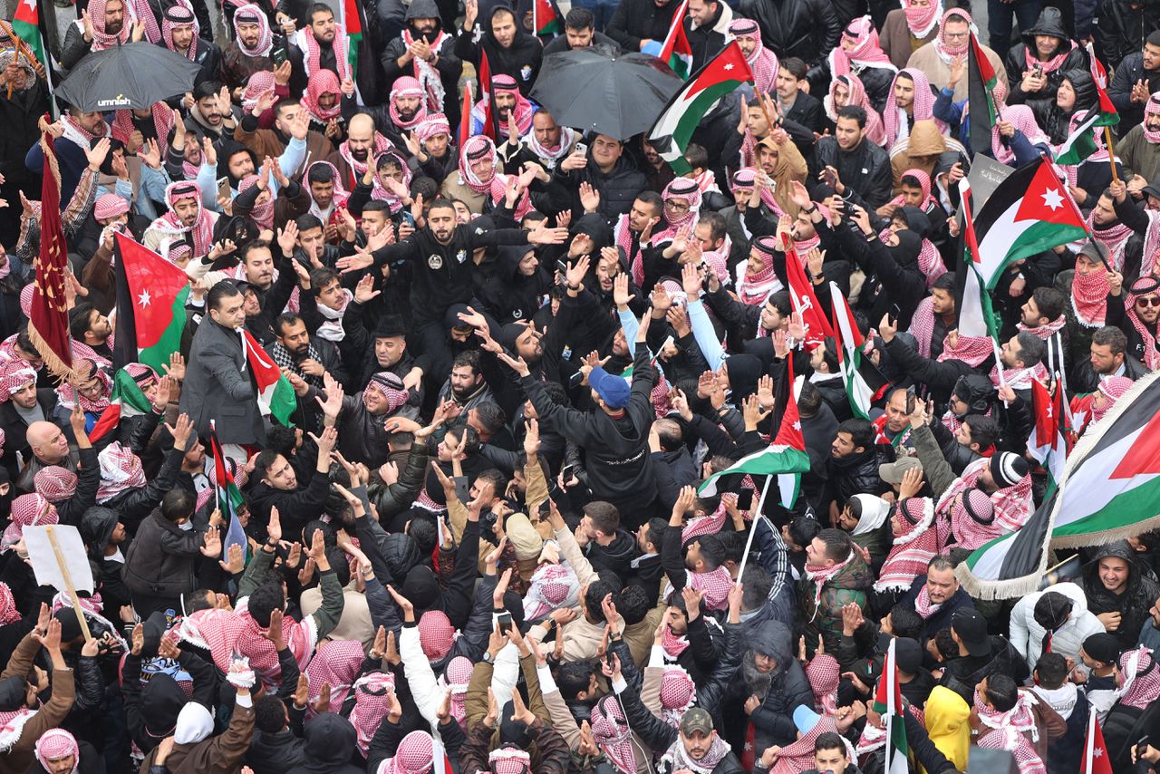 Met zijn opgevoerde America First -beleid zet Trump bondgenoot Jordanië ...