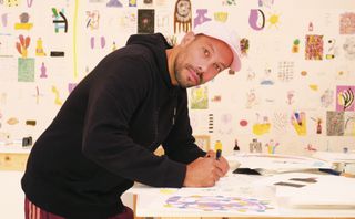 Kunstenaar Rogier Roeters: ‘Alles wat ik doe, doe ik in het extreme’ - NRC