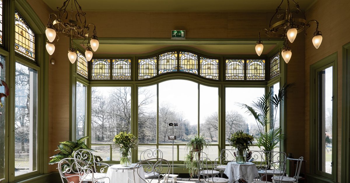 Een villa op het randje, op het eind van de ‘lelijke eeuw’ - NRC