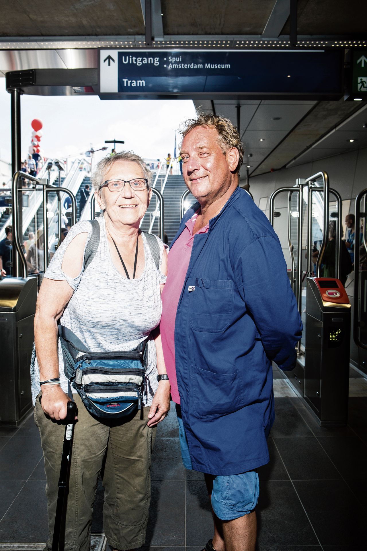 Massale belangstelling voor eerste ritjes metrolijn - NRC