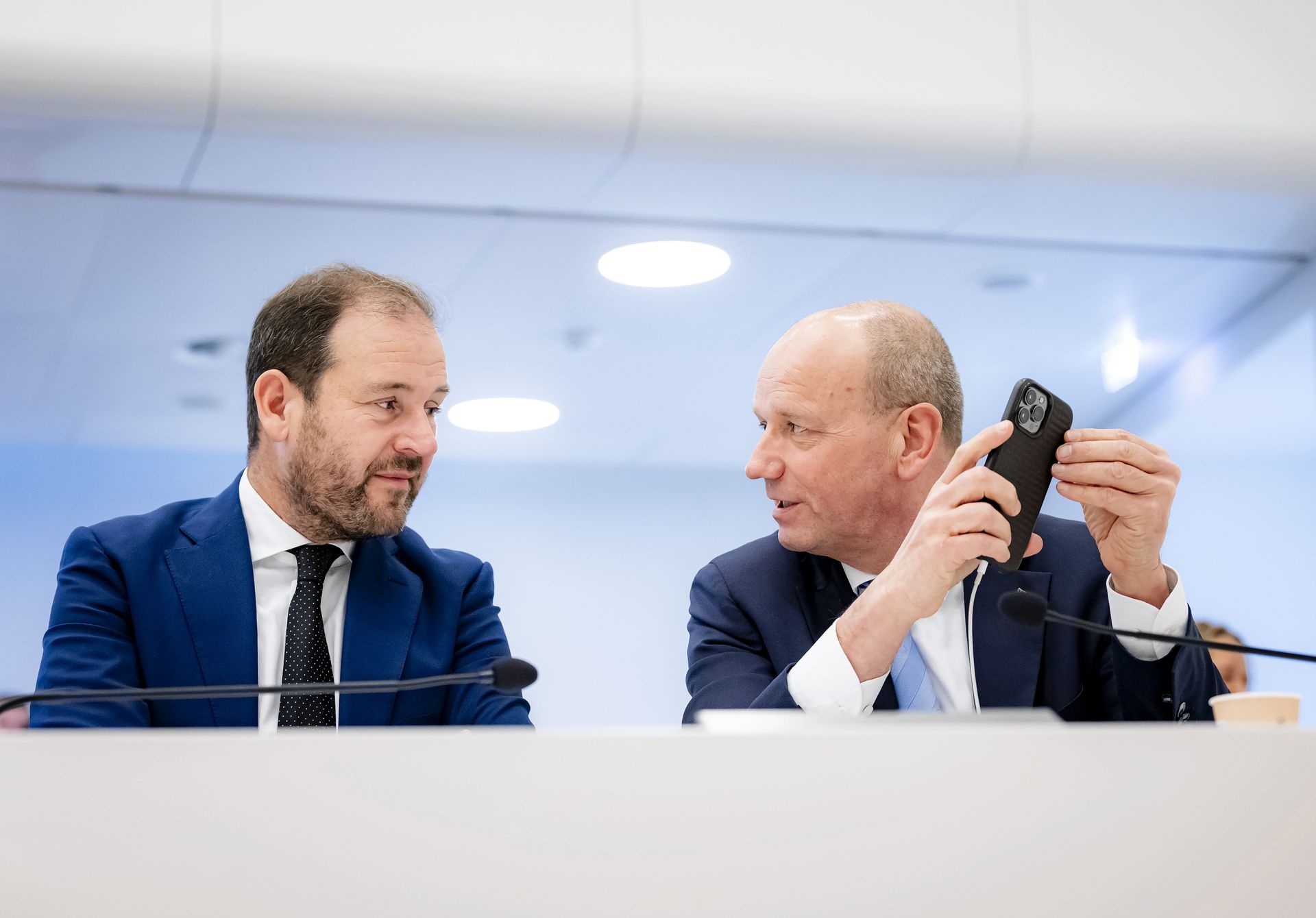 Leden voormalig FNV-ledenparlement stappen naar Hoge Raad om ...