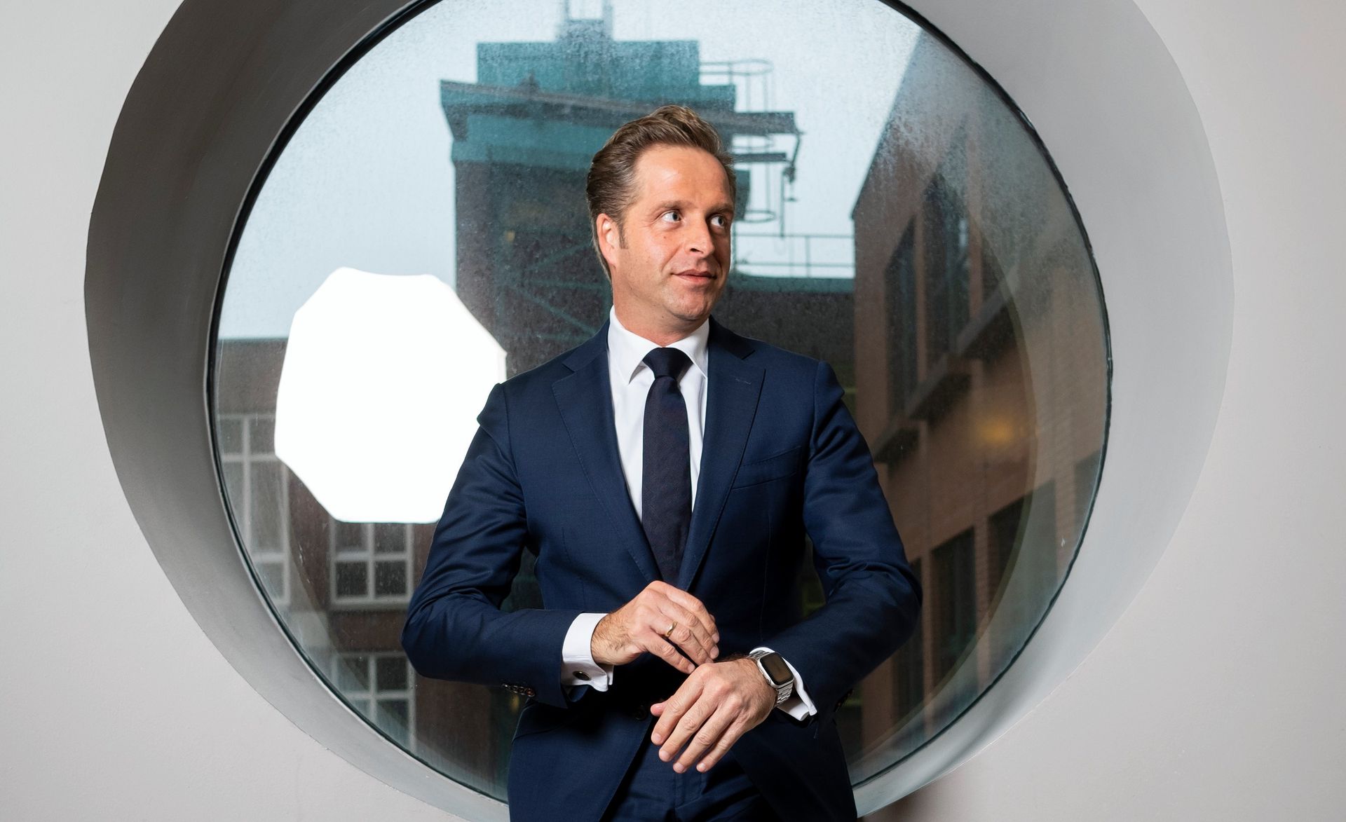 De zorg blijft een stroperige wereld voor de doener Hugo de Jonge - NRC