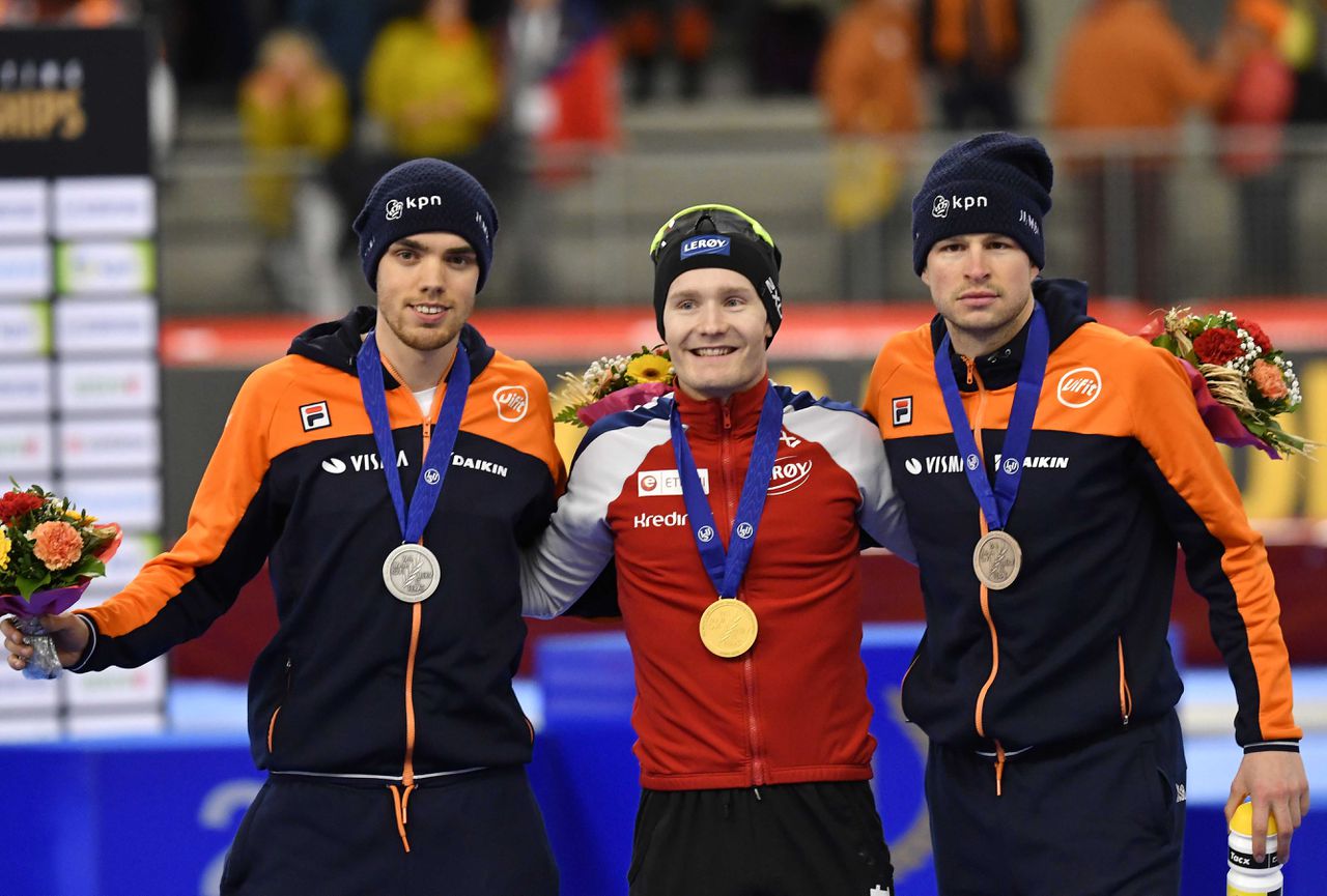 Pedersen verslaat Roest en Kramer op 5.000 meter bij WK afstanden - NRC