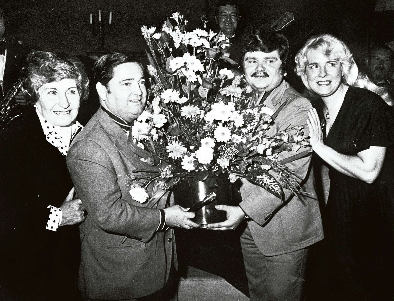 Musical toont ook tragedie van Hazes - NRC