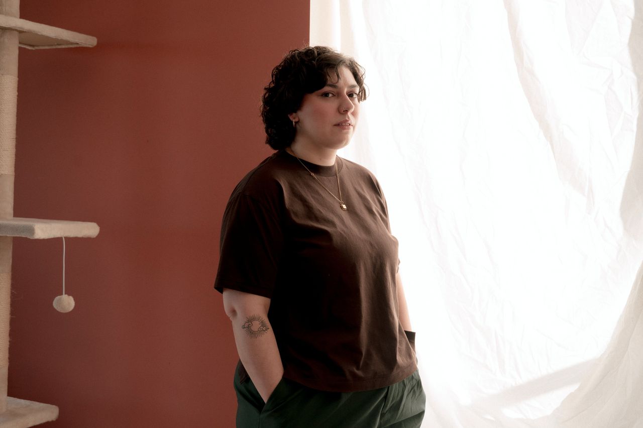 Iraanse Nederlanders wachten op een teken van leven van hun naasten ...