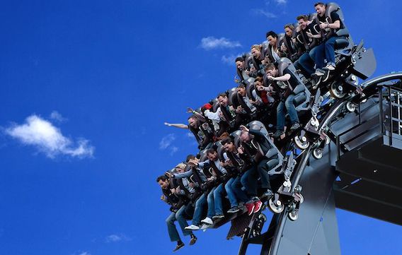 Efteling heeft nieuwe attracties nodig. De eerste is onderweg: Dive ...