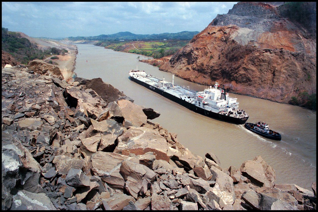 Vooruit met de Firma Panama - NRC