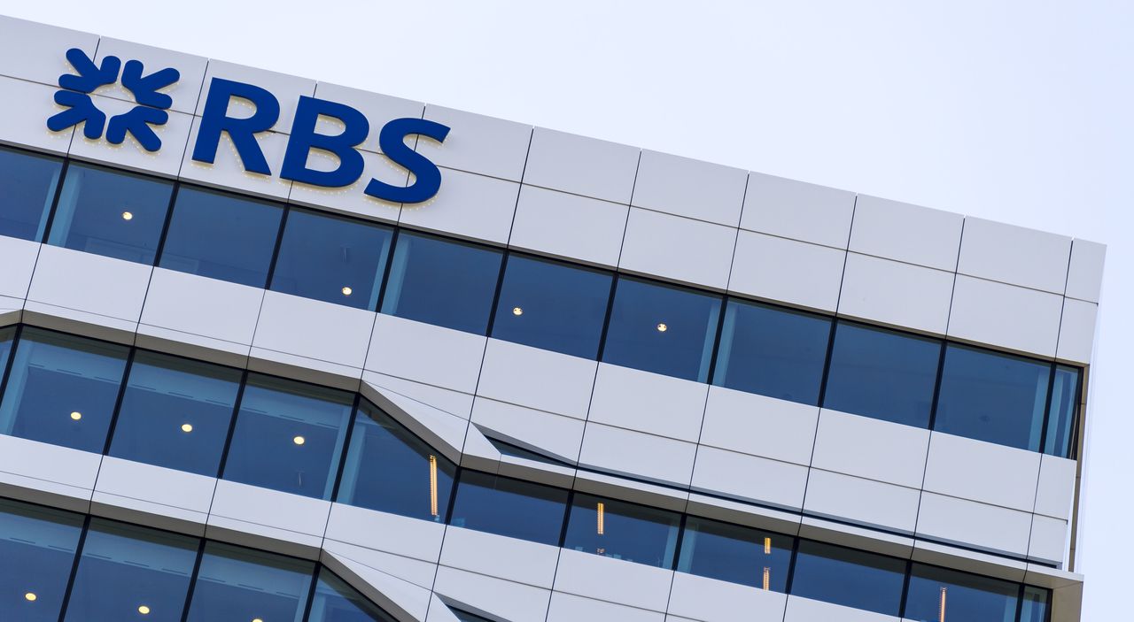 RBS Nederland schrapt minstens 550 van de 600 banen - NRC