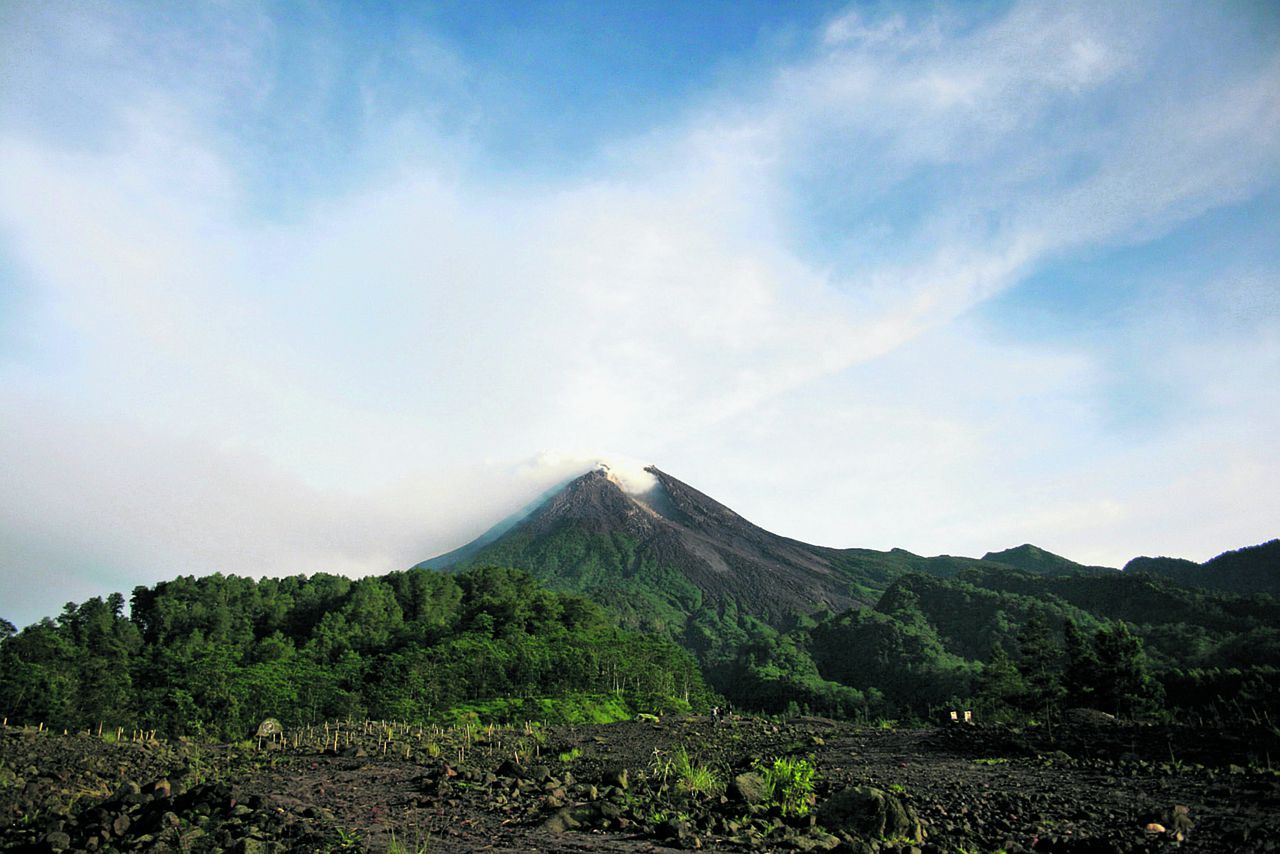 Vulkaan Merapi zeer actief - NRC
