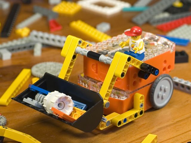 Zo kunnen kinderen goedkoop leren programmeren met Lego - NRC