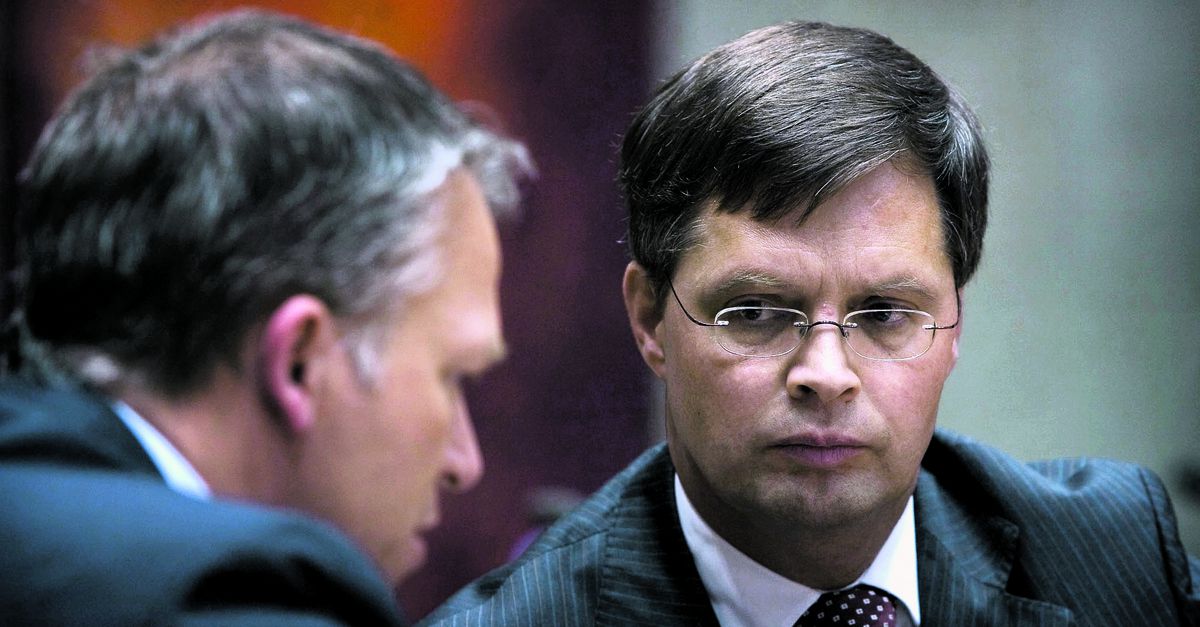 Bos zet zelf vraagtekens bij financieel toezicht op Fortis - NRC