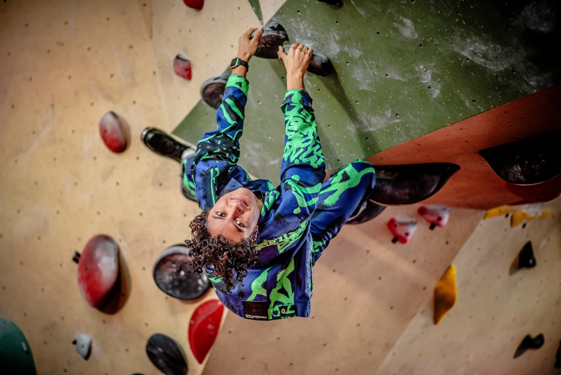 Rapper en producer Babs: ‘Een moeilijke, intense tekst komt beter over ...