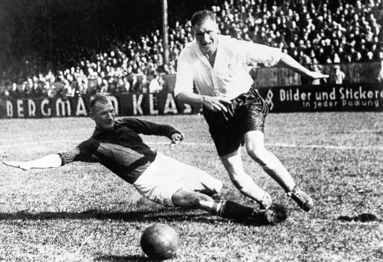 Tiki-taka in de bijbel van de vergeten voetballers - NRC