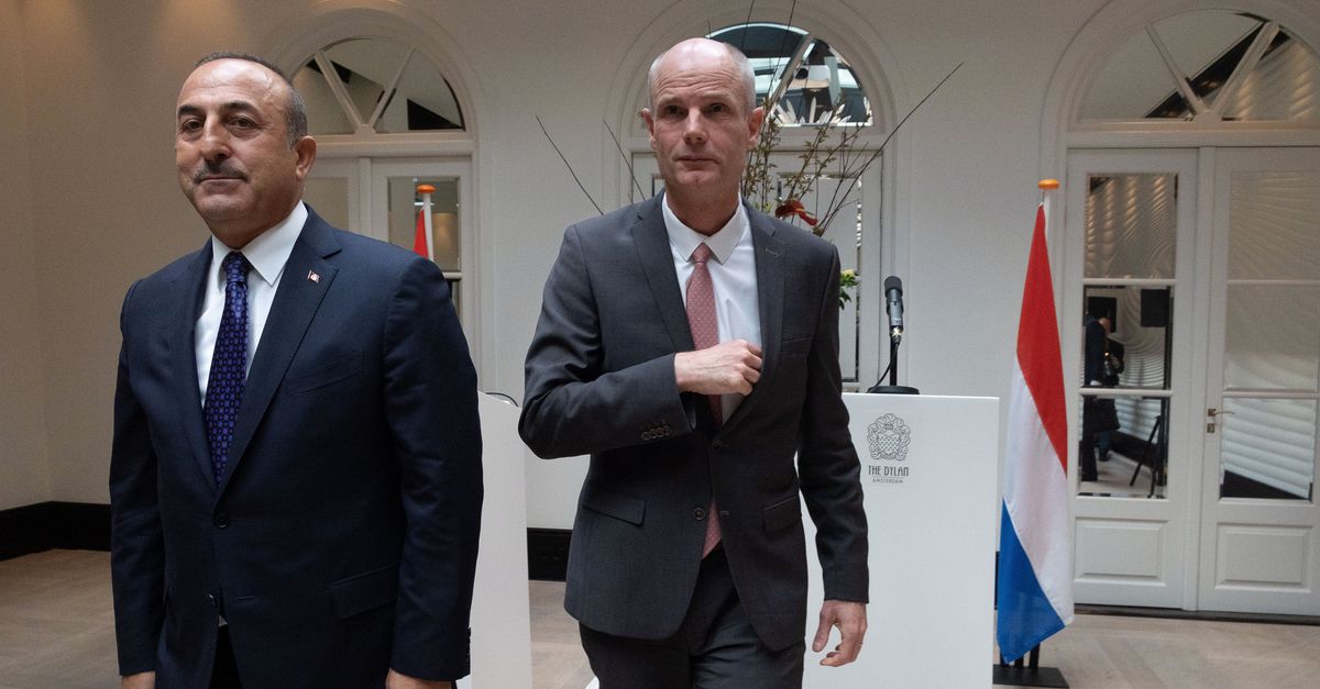 Hechtenis SP’er bedreigt periode van dooi in relatie met Turkije - NRC