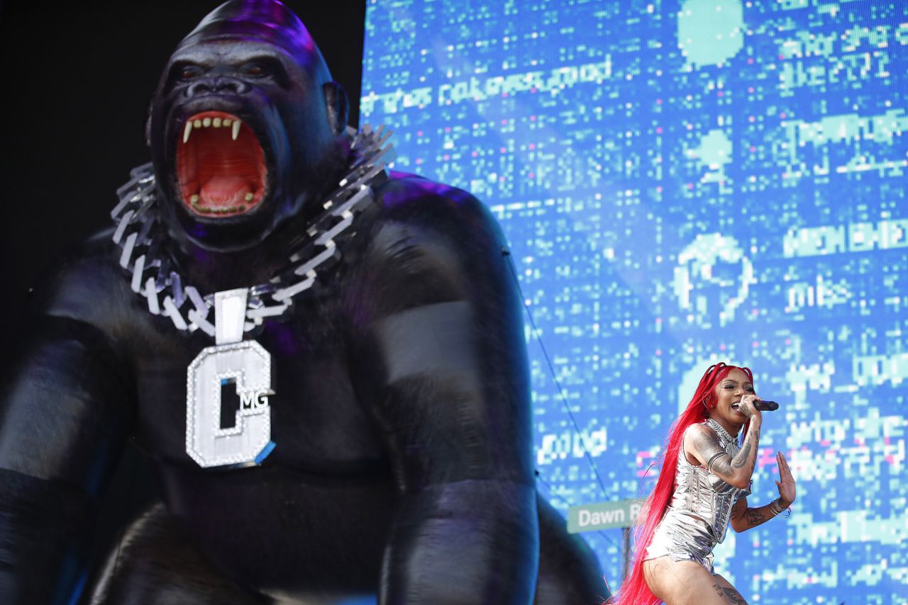 De 23-jarige GloRilla is een debutant die klinkt als een rapper van de ...