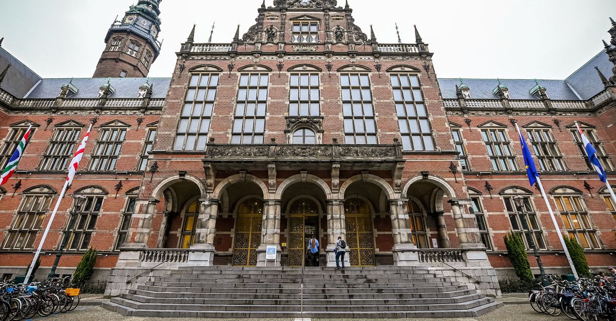 Nederland krijgt toch weer hoogleraar Fries, RUG stelt interim aan - NRC