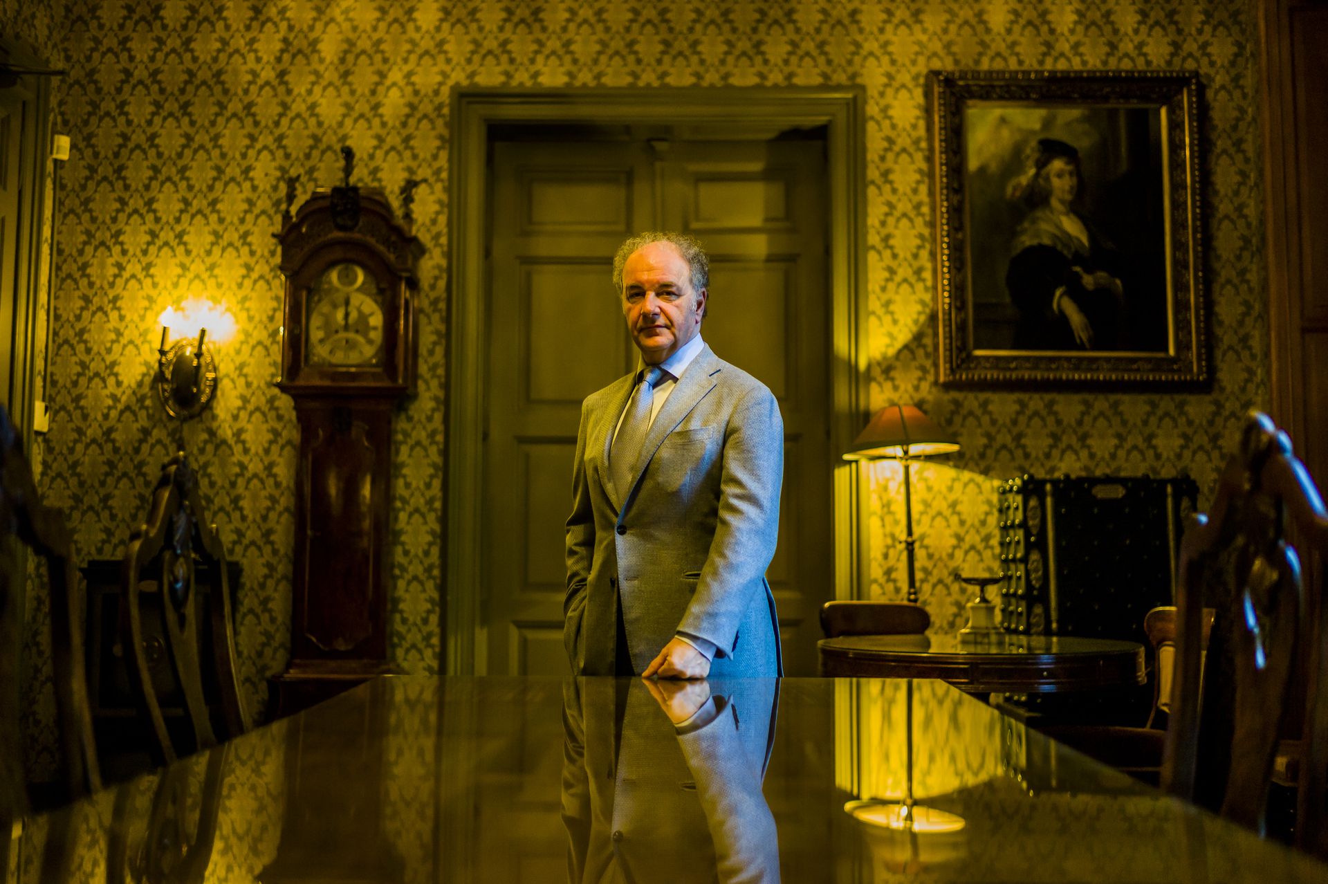 Ook Maastrichtse broers Bram Moszkowicz in de clinch met fiscus - NRC