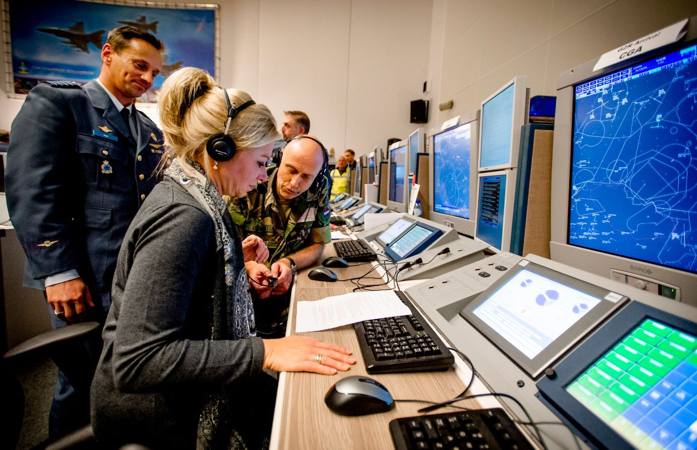 Projectdenken deed ICT-project Defensie de das om - NRC