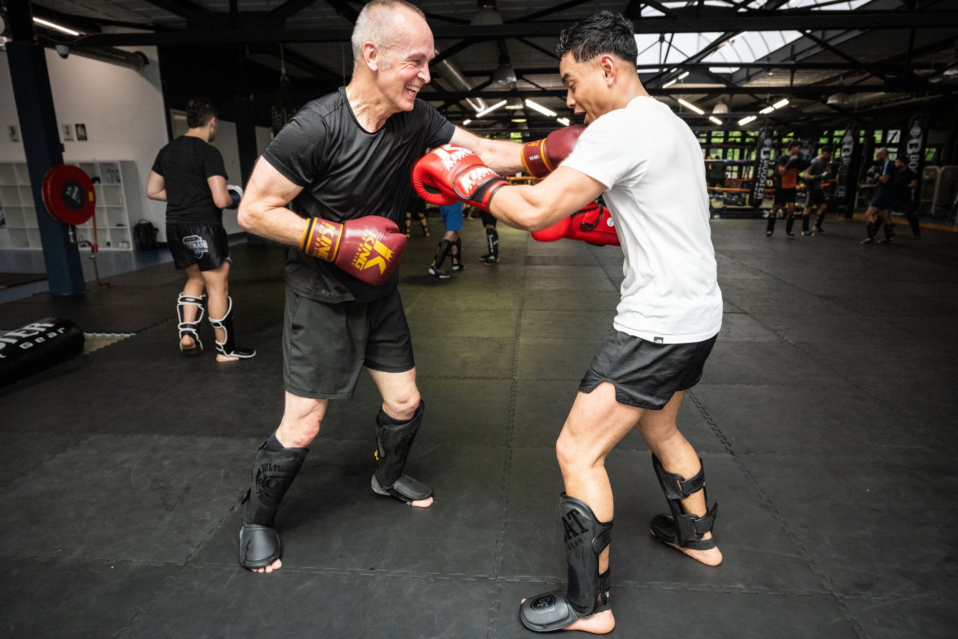 Zelfvertrouwen kweken. Karakter kweken. Daar gaat het om bij kickboksen - NRC