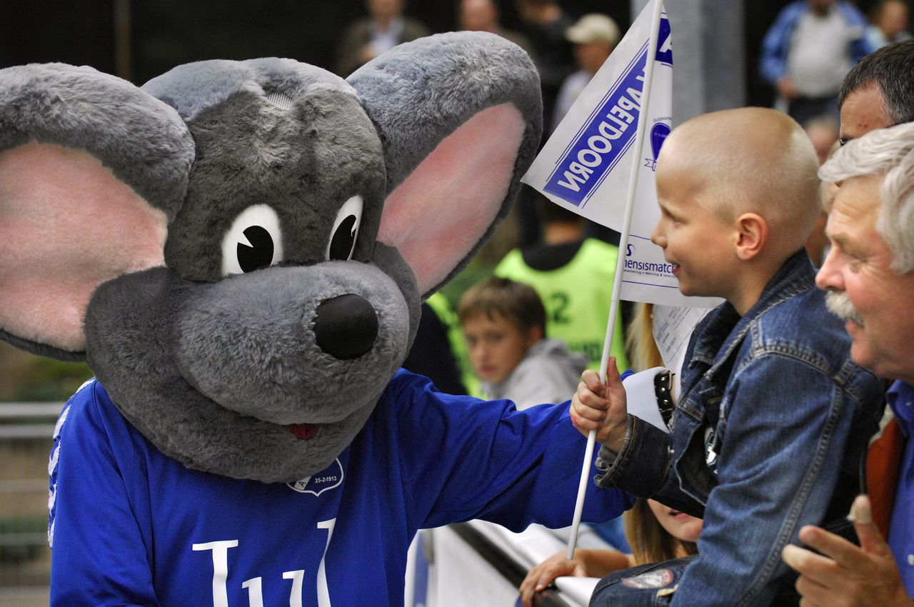 In de zomer ligt het geld op straat - NRC