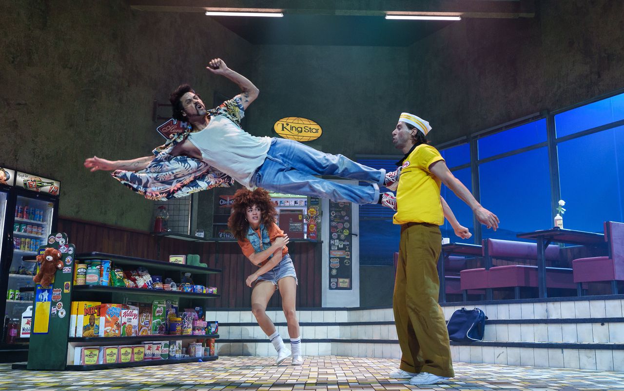 Recensie: Dans en actie in A Fine Mess van Jakop Ahlbom en Marco Gerris ...