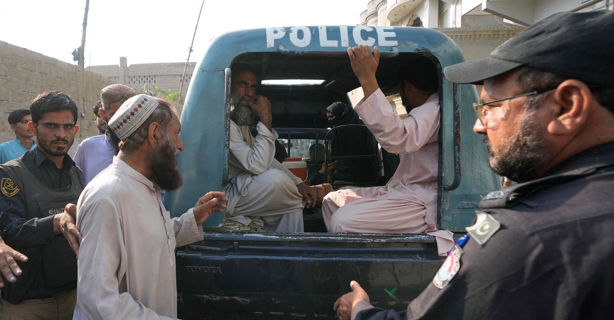 Pakistan begint gedwongen deportatie Afghanen, tot grote zorgen van de ...