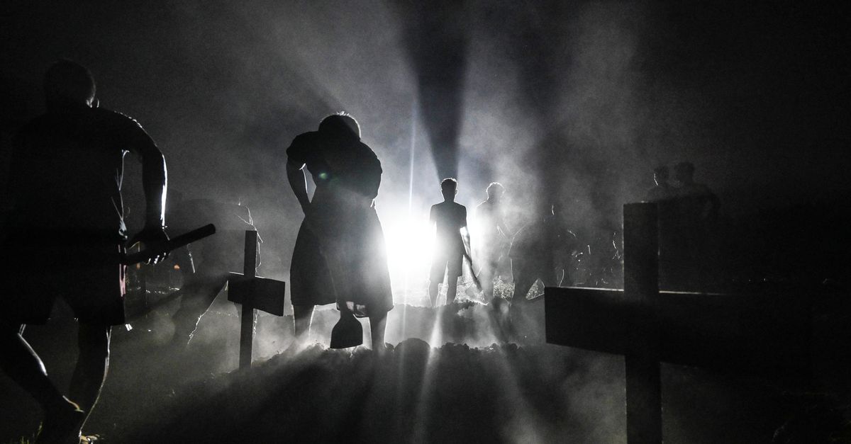 Fotograaf in Myanmar legt de strijd vast die door de wereld over het ...