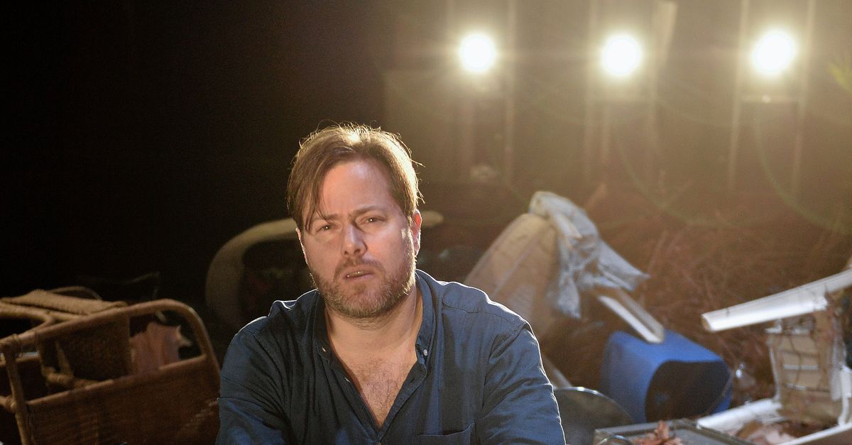 NTGent Milo Rau volgt Johan Simons op als artistiek leider - NRC