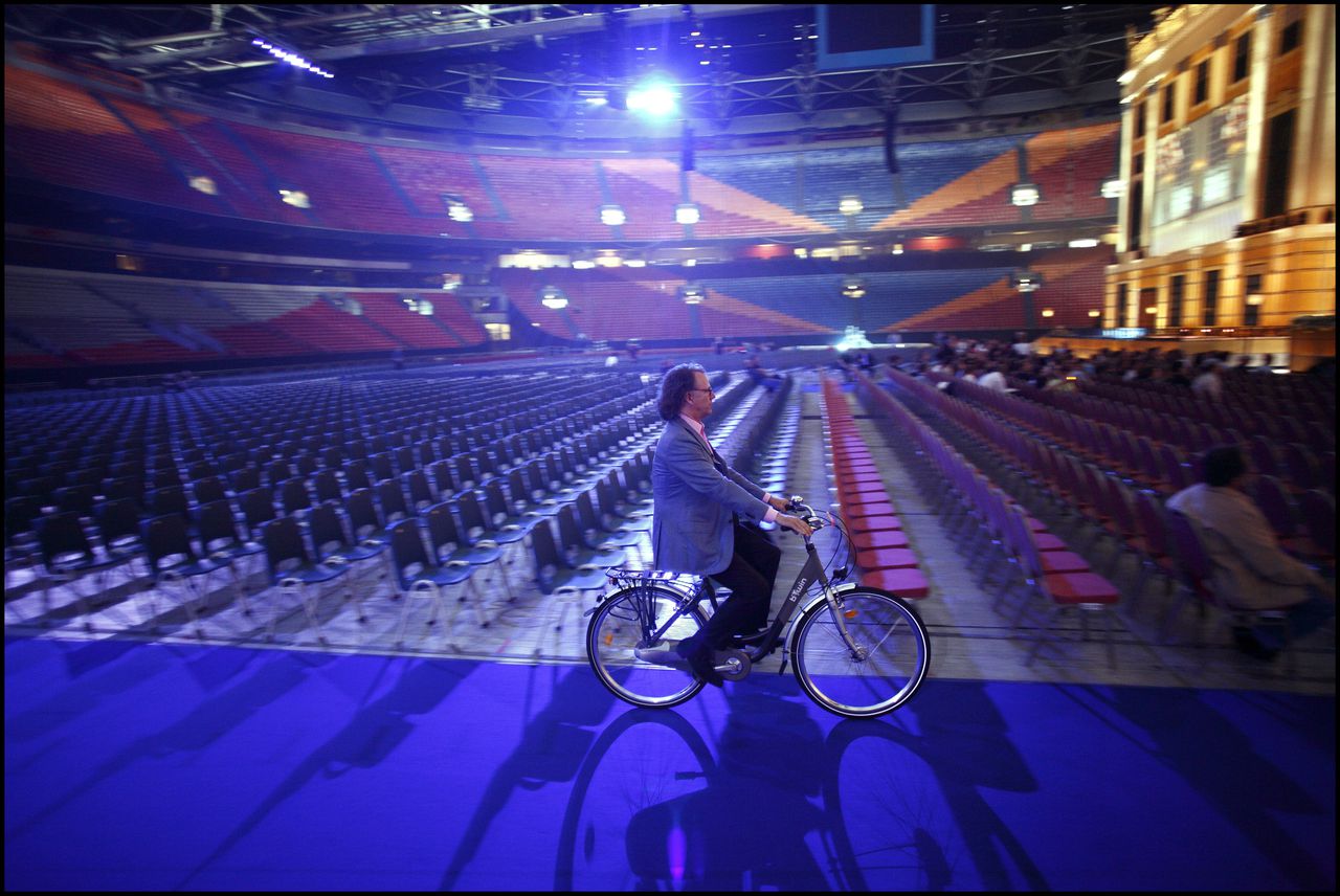 Hé, daar vliegt een sopraan door de lucht - NRC