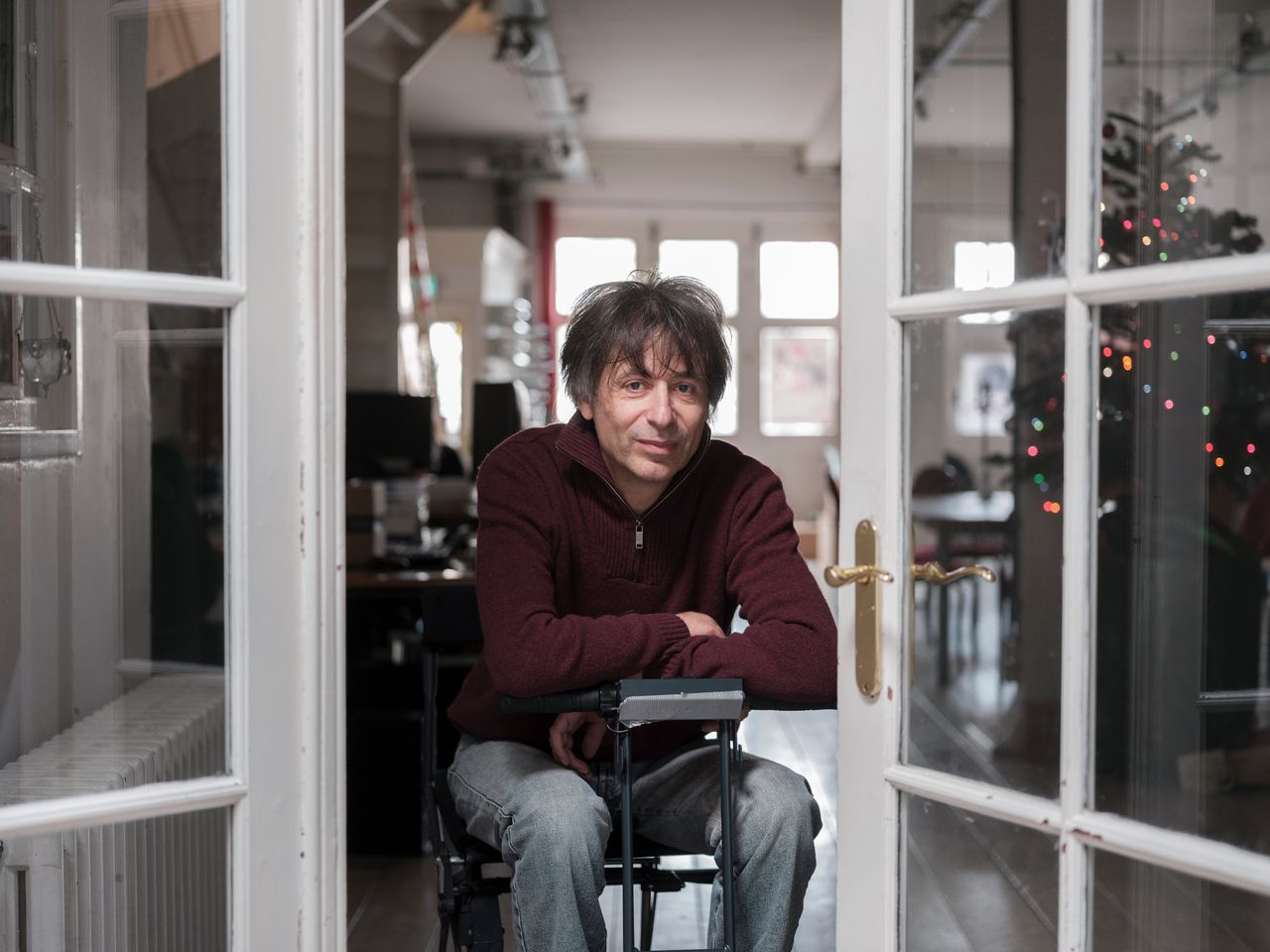 Zijn eerste luisterboek was een bandje met zijn tante Renate - NRC