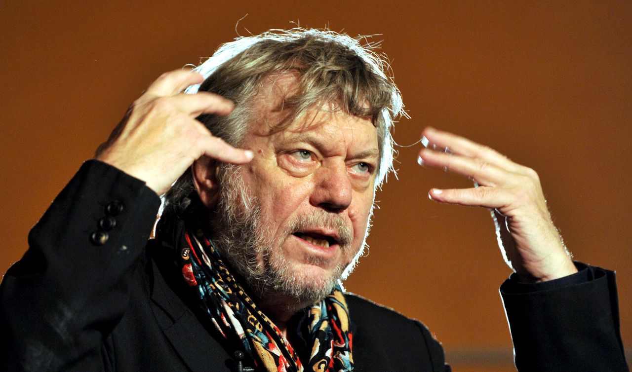 Kies uw favoriete fragment van Zomergast Johan Simons - NRC