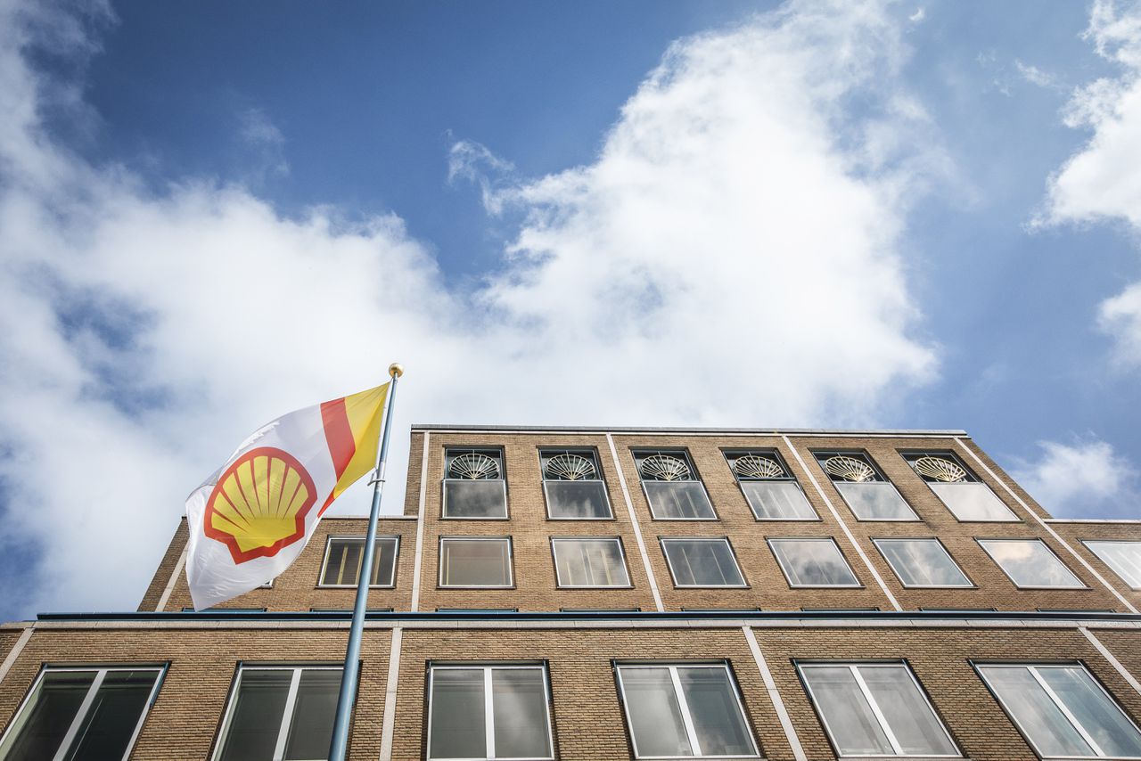 Een rustige aandeel­houders­vergadering voor Shell? - NRC